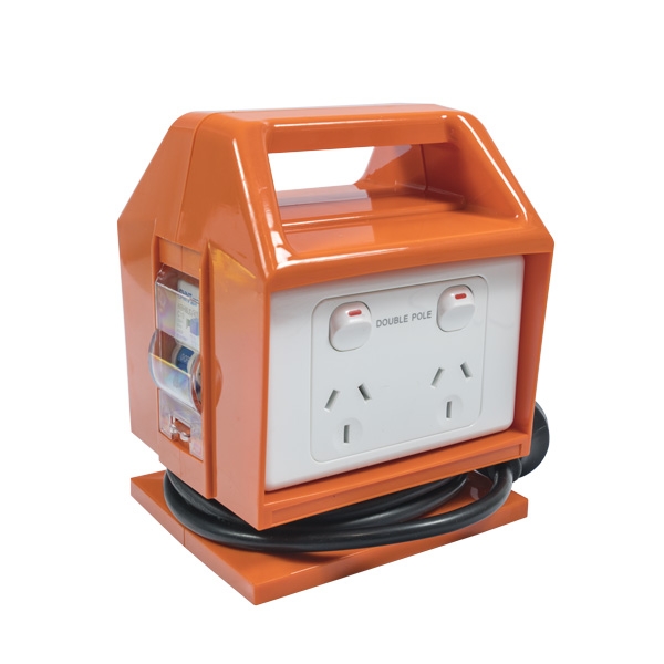 Portable Power Outlet, 10A | Jaybro