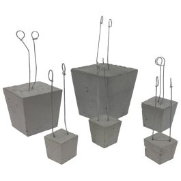 Cast Concrete Spacers Square with wire 30mm | Jaybro