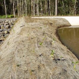 EROmasta Jute Mesh 485gsm 1.2m x 550m. | Jaybro