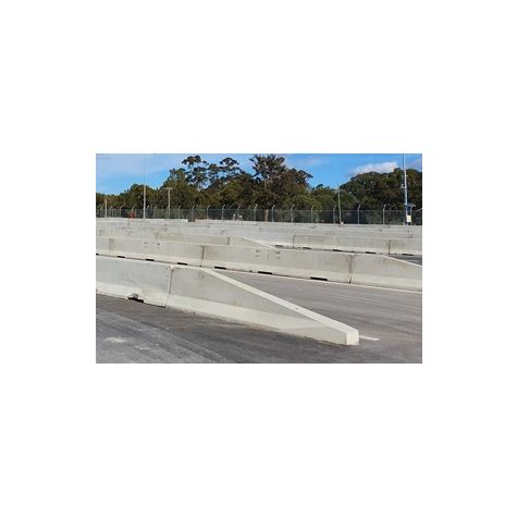 Deltabloc DB80 Concrete Sloped End Terminal 4m | Jaybro