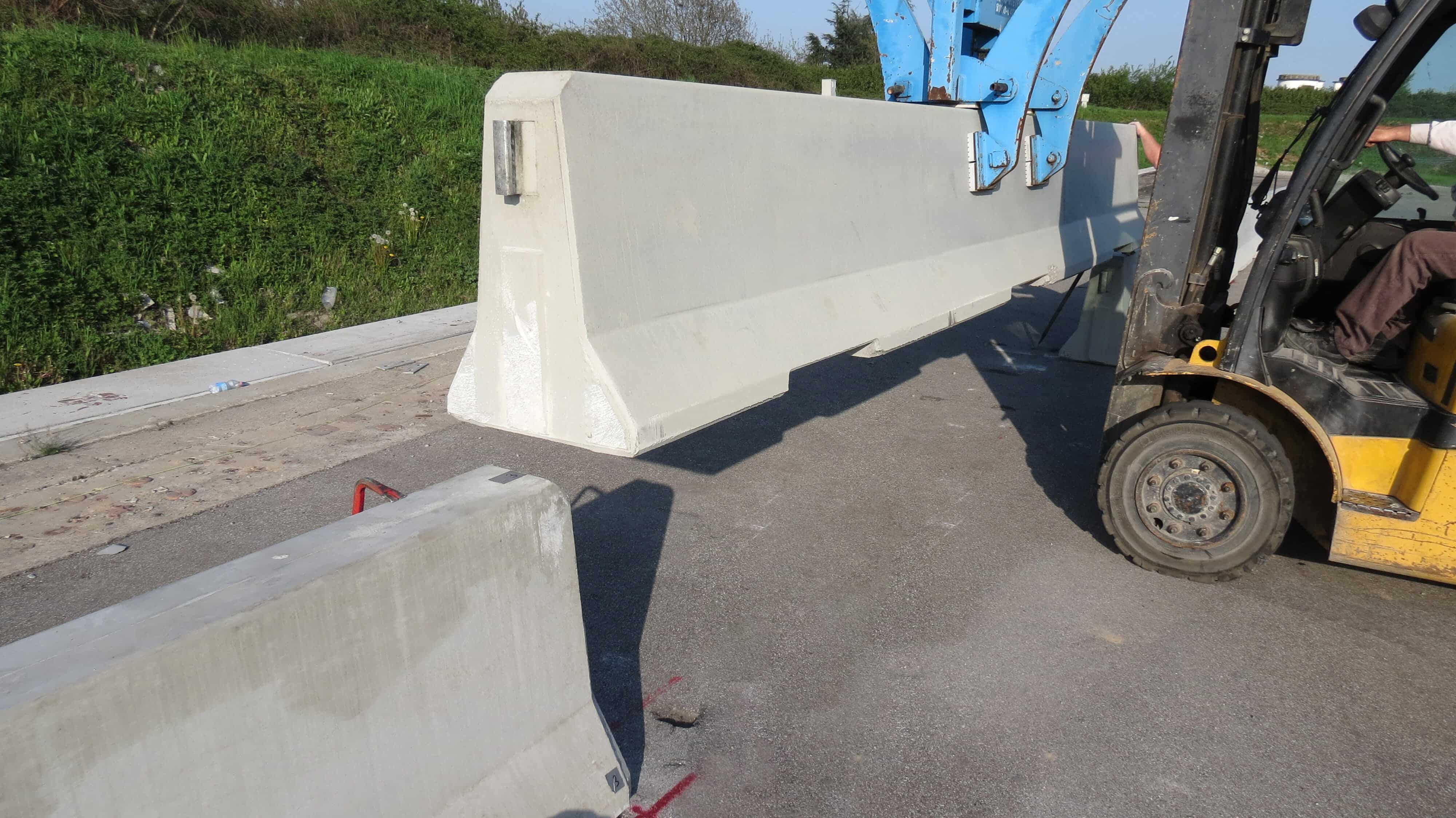 DB80 T150 Concrete Barrier 6m