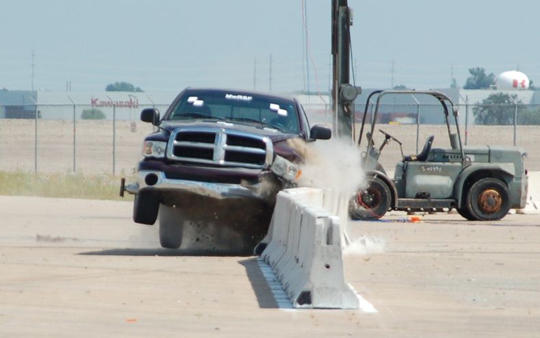 MASH Approved Concrete Barriers for Queensland | Jaybro - Blog