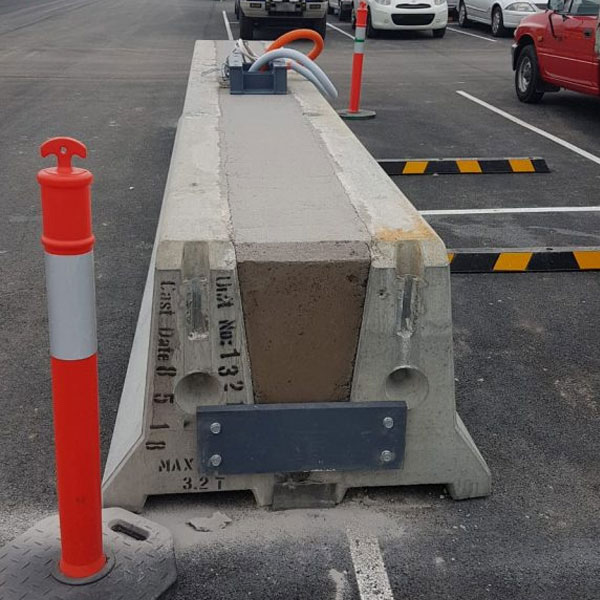Deltabloc Pre-Cast TL3 Road Barrier | Jaybro