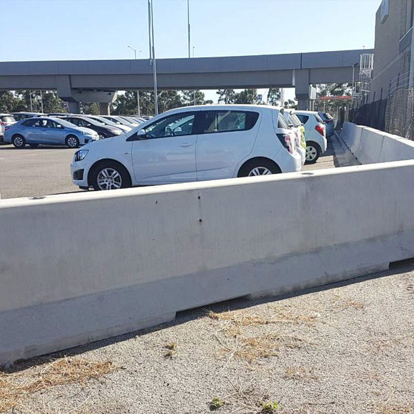 Deltabloc Pre-Cast TL3 Road Barrier | Jaybro
